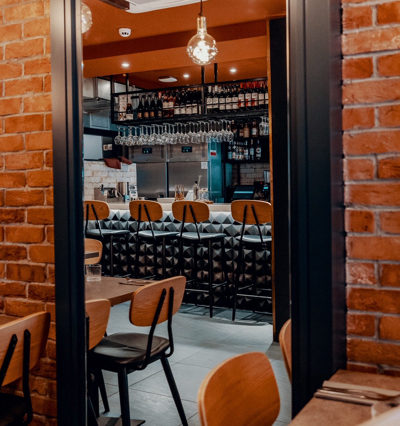 First Look: The Loveable Rogue In Glasgow's East End