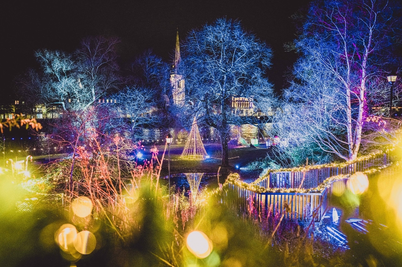 A "Magical" Christmas Wonderland Experience Is Coming Back To This ...