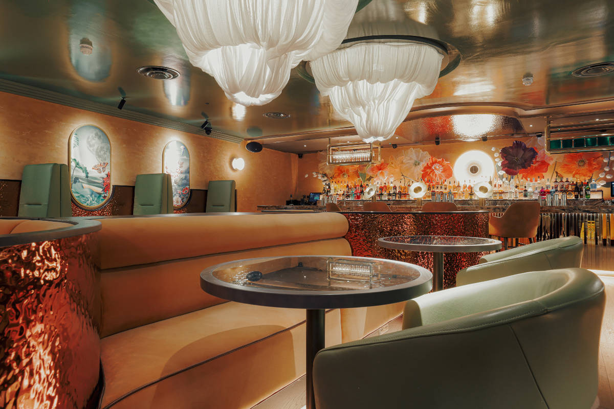 You Can Indulge In A Nostalgic Festive Five-Course Cocktail Experience ...