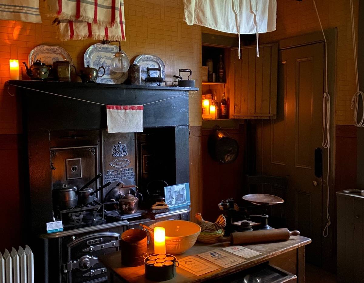 The Tenement House: "Time Capsule" Victorian Flat In Glasgow