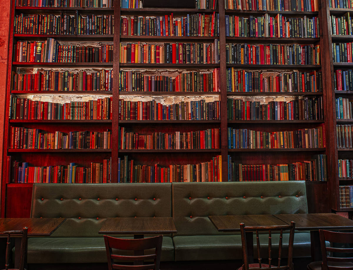 This Bookshop-Themed Bar In Glasgow Is Lined With 8,000 Books And DJs ...
