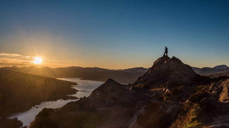 10 Brilliantly Weird Traditions In Scotland - Secret Glasgow