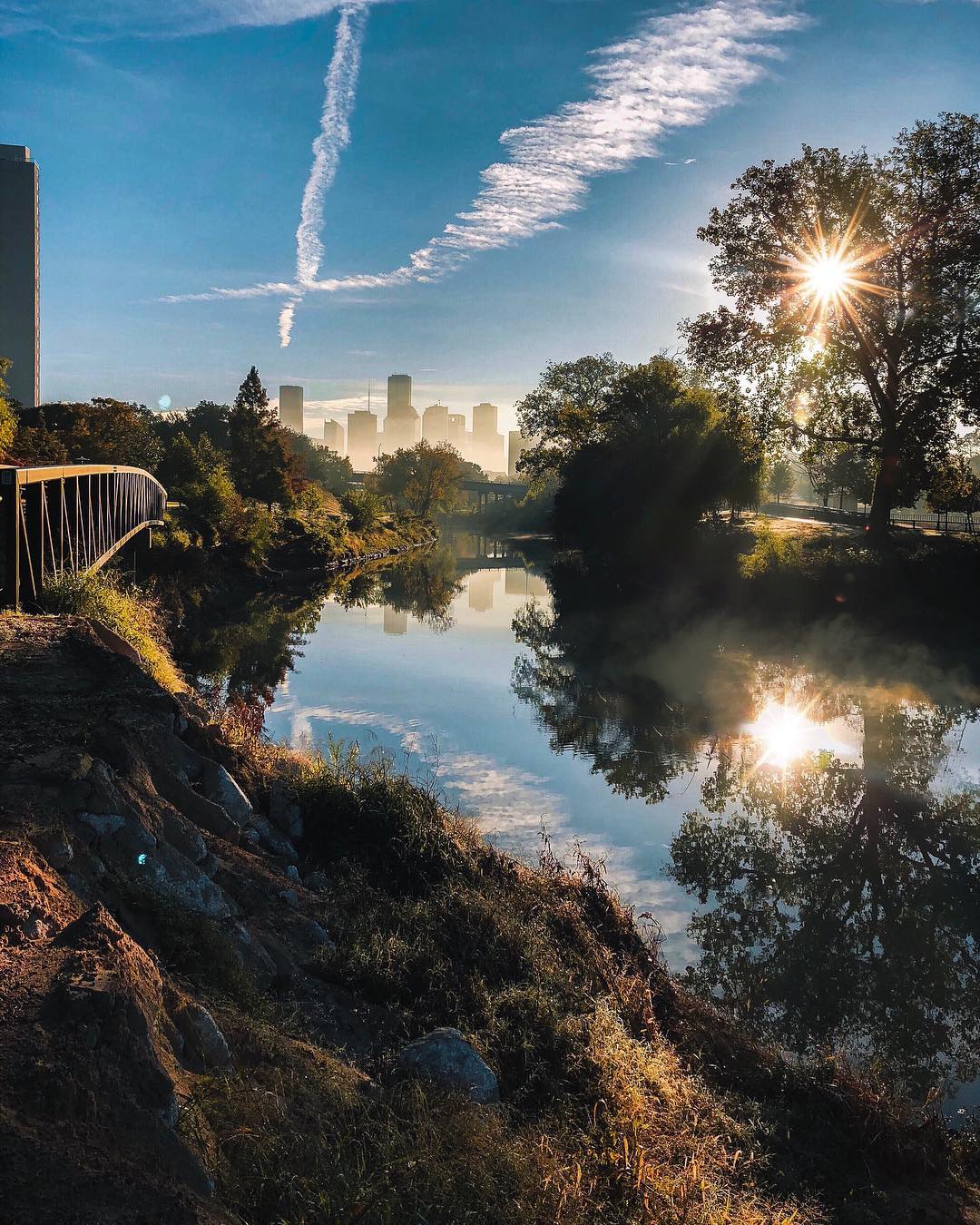 Canoe The Buffalo Bayou In Houston