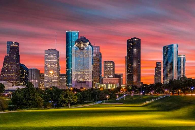 55 Fantastically Unique Houston Night Date Ideas
