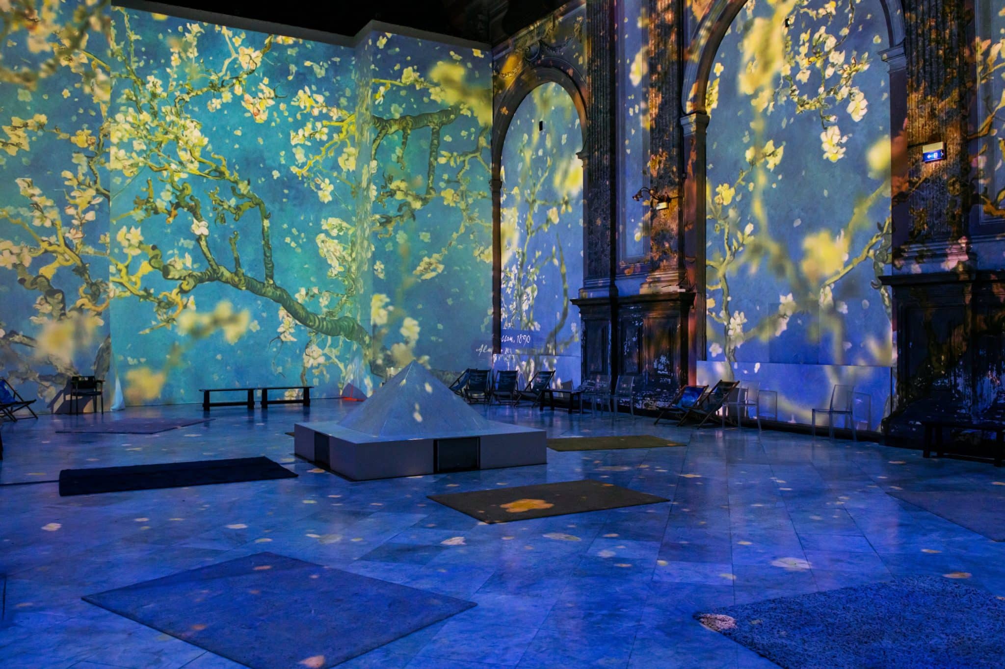 Tickets To Houston’s Mesmerizing Van Gogh Multisensory Exhibit Are Now ...
