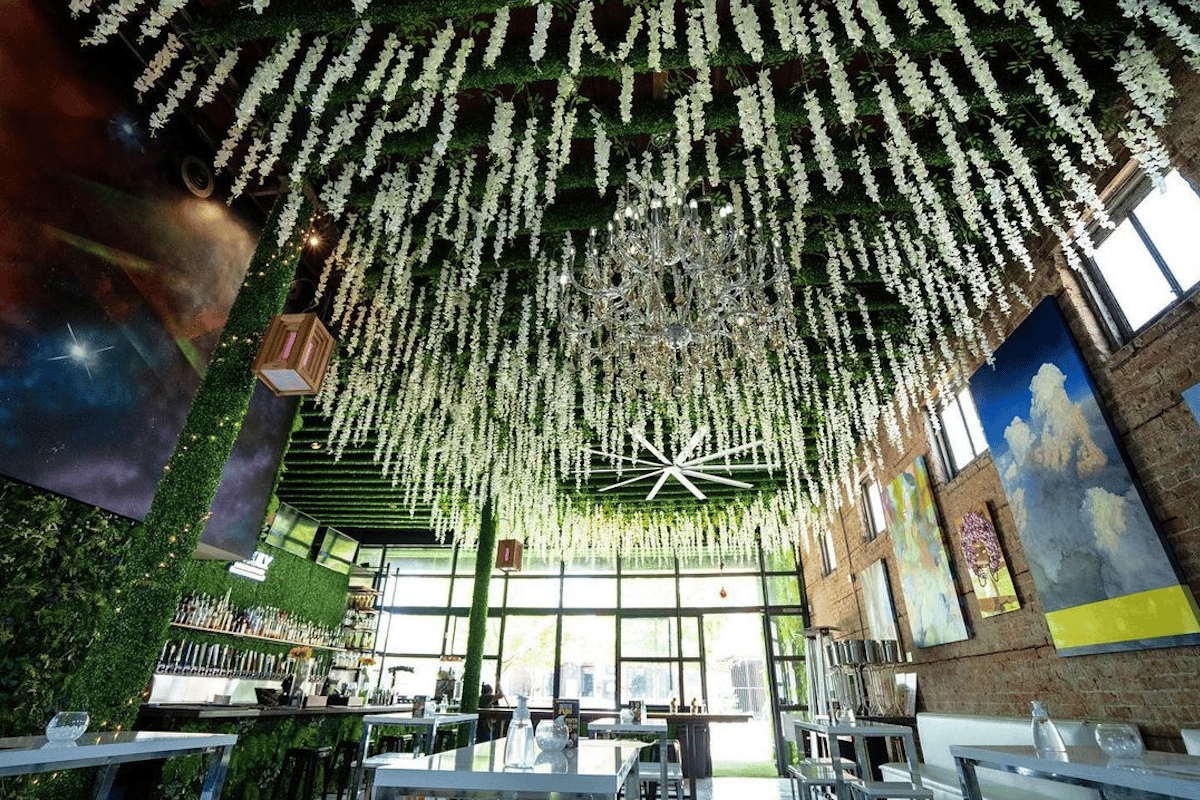 Dig This Gorgeous Garden-Themed Patio Bar In Midtown Houston