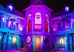 10 Haunted Houses In Houston For A Ghoulishly Good Time
