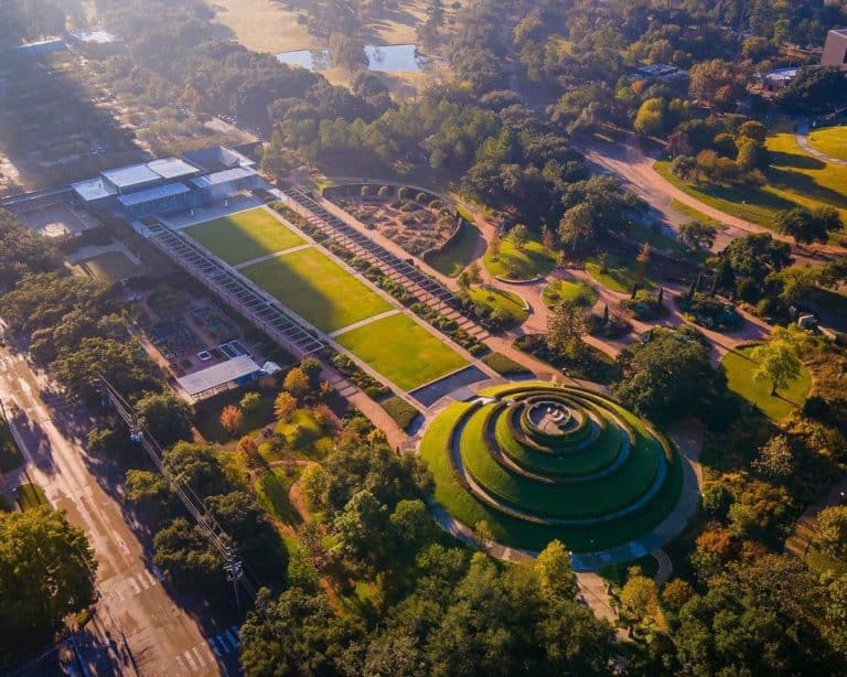 10 Scenic Places To Hike In Houston This Fall