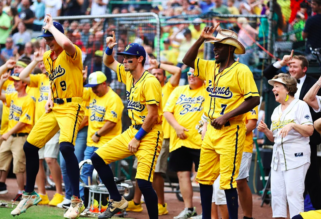 Texas' New Banana Ball Team Play Their First Games In Houston This ...