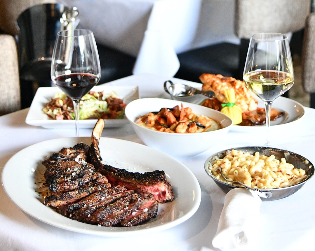 9 Sizzling Steakhouses In Houston With The Juiciest Steaks!
