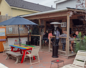 10 Of The Best LGBTQ+ Bars In Houston