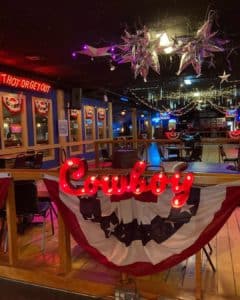 10 Of The Best LGBTQ+ Bars In Houston