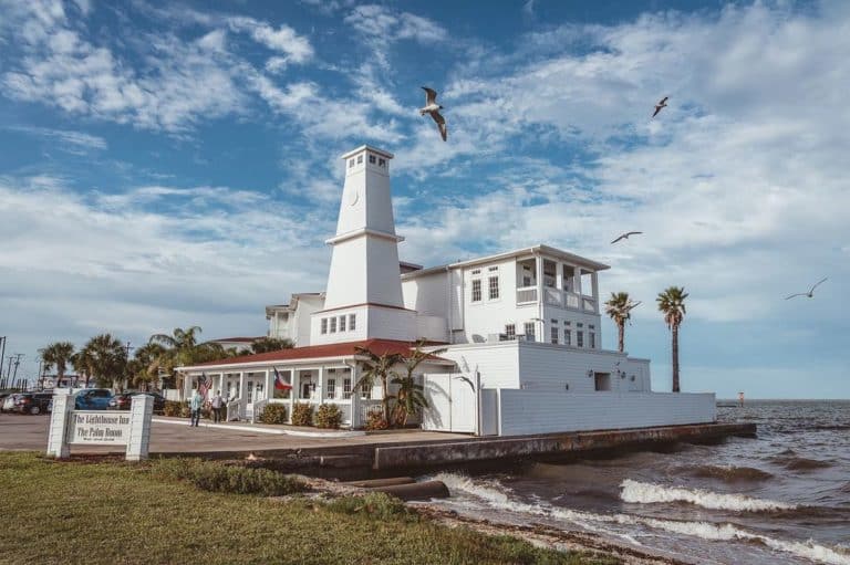 11 Amazing Beaches Near Houston To Enjoy This Summer