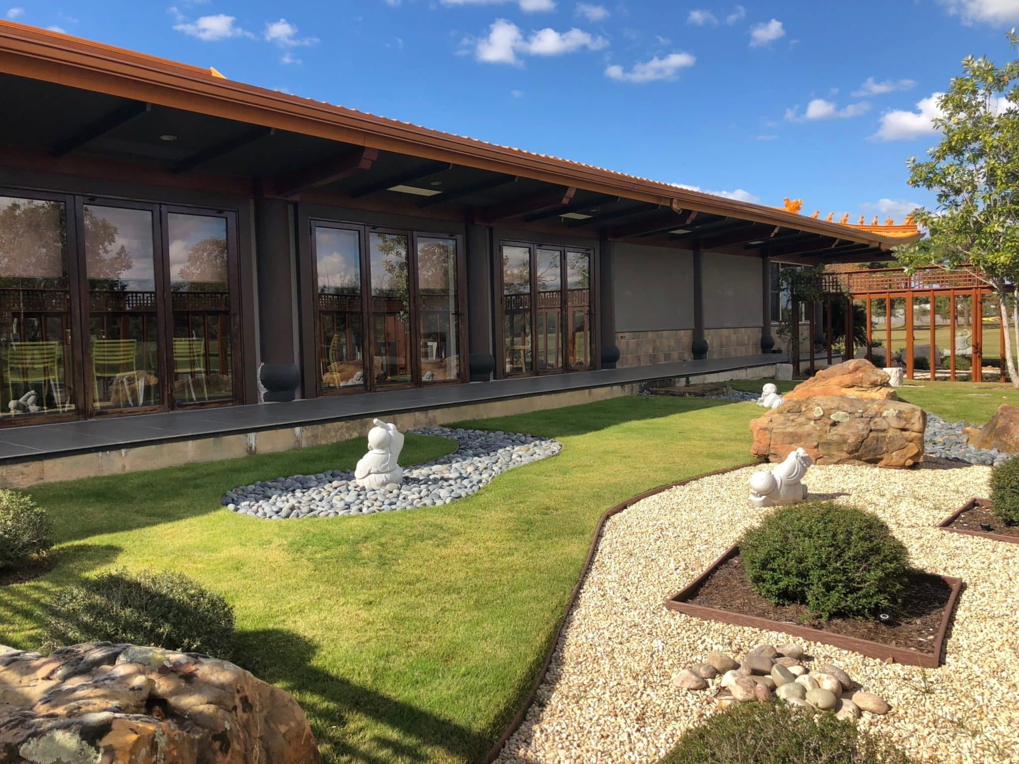 Find This Tea Sanctuary Inside A Buddhist Temple In HTX