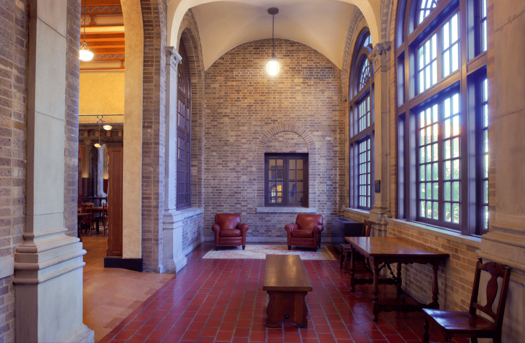 Cozy Up In This Historical Houston Library