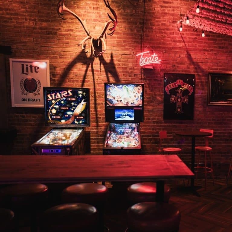 15 Of The Best Dive Bars In Houston