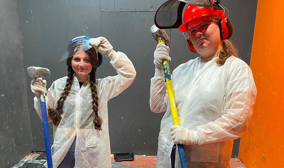 4 Exhilarating Rage Rooms In Houston