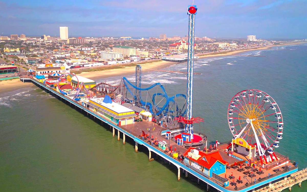 10 Thrilling Amusement Parks In Houston And Beyond