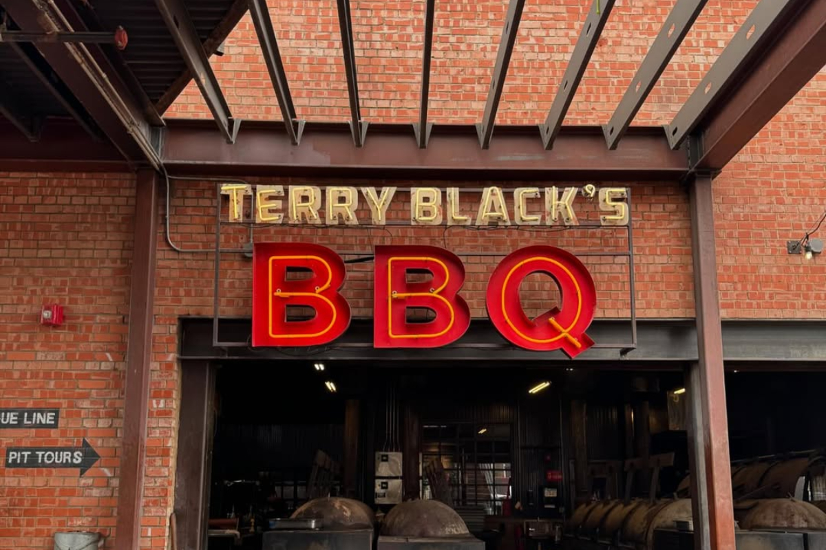 Beloved BBQ Joint Terry Black s BBQ Coming To Houston