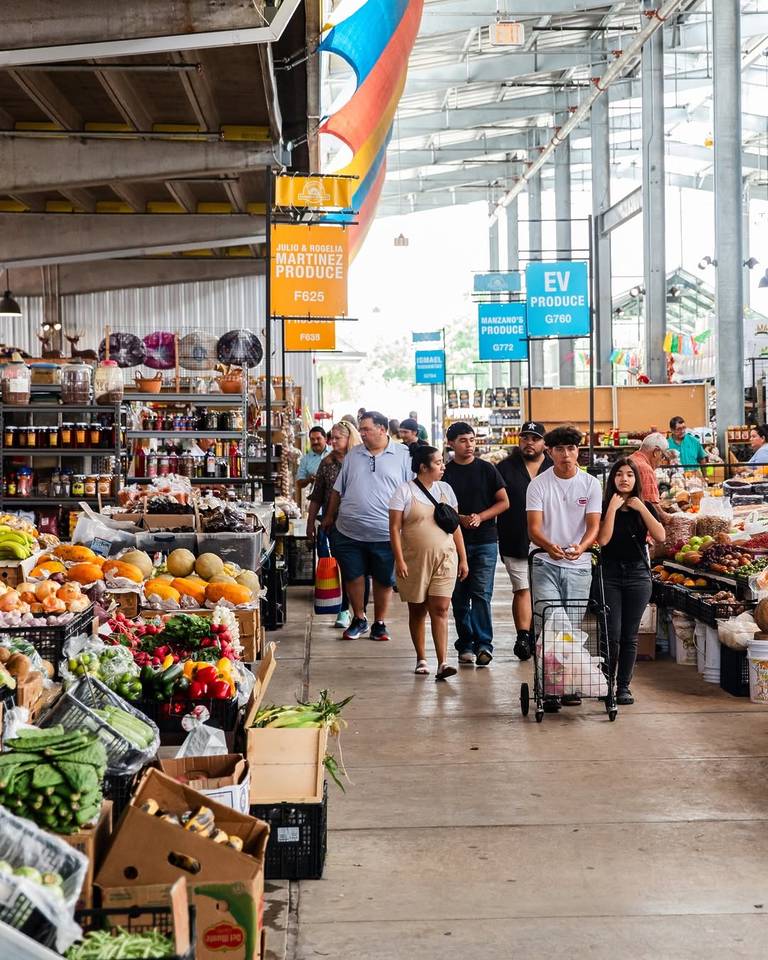 Houston Is Home To One Of The Largest Farmers Markets In Texas