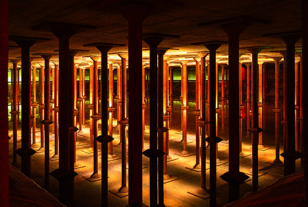 Houston's Underground Holiday Experience: Cistern Illuminated Returns ...