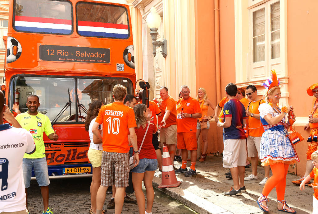 The famed Dutch double-decker orange bus arrives in Houston area for ...