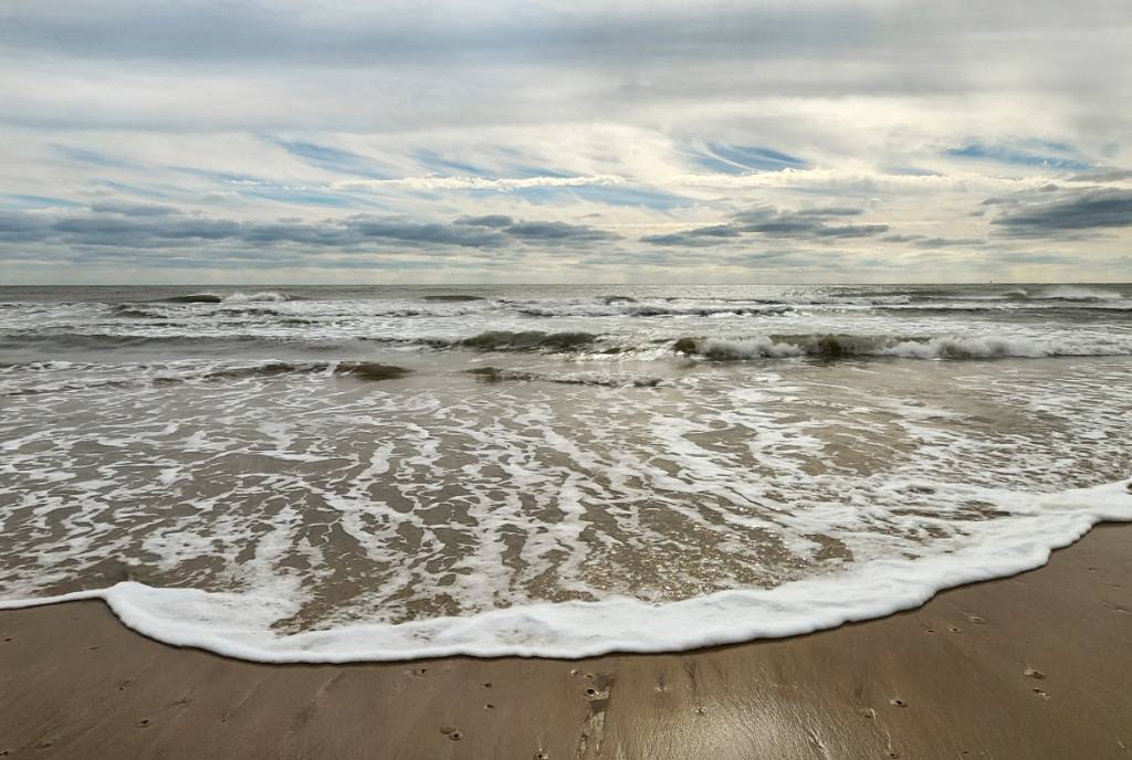 The best beach for families is less than an hour from Houston ...