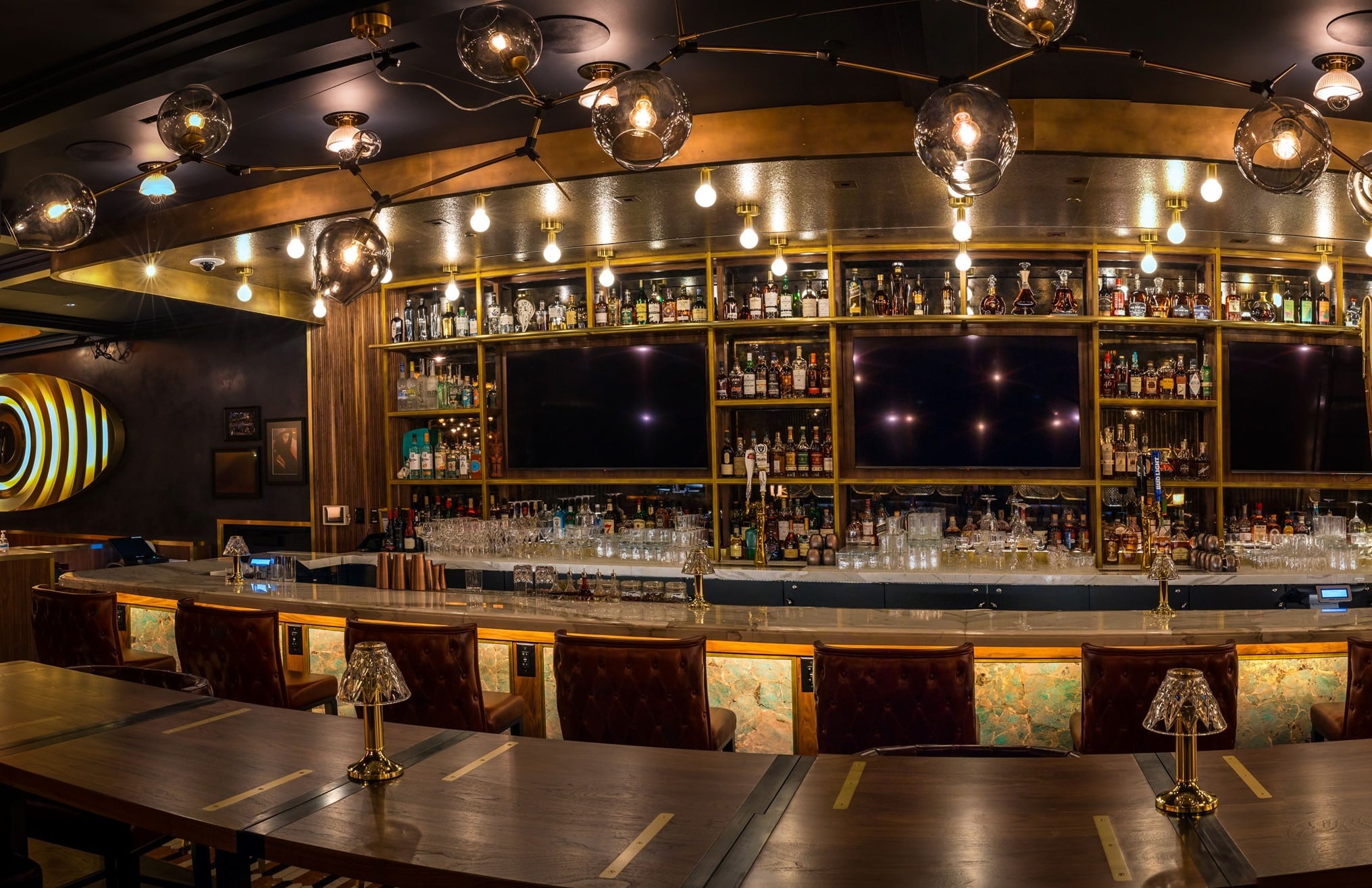 11 Sizzling Steakhouses In Las Vegas Where Meat Meets Magic!