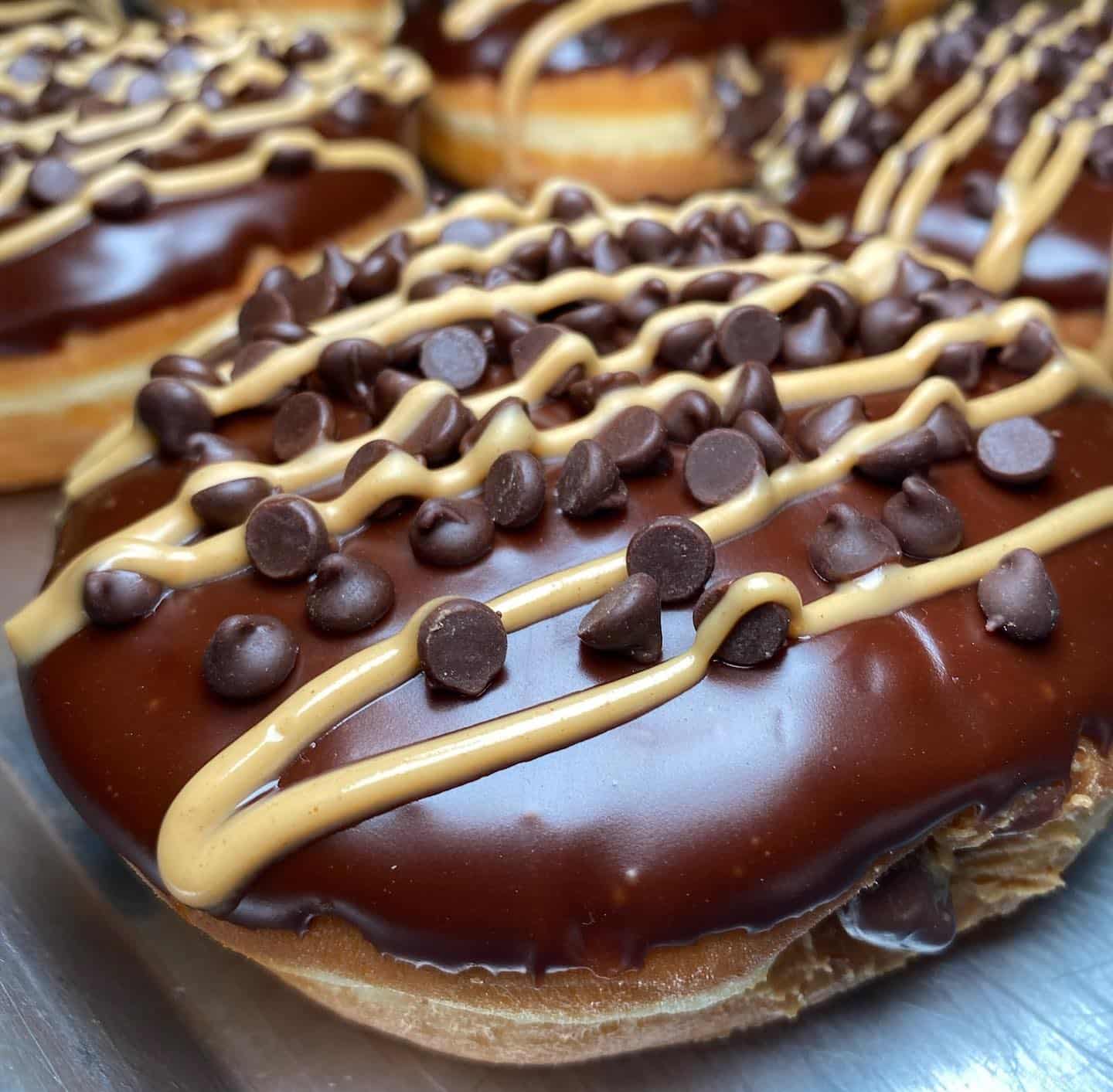 8 Brilliant Donut Shops & Bakeries In Vegas That Are A Hole In One