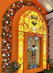 Get Married at the Cheetos Chapel In Vegas This Weekend