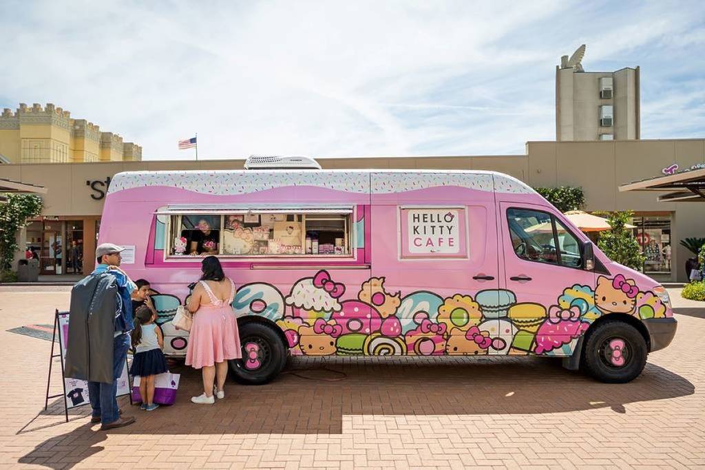 This Cute Hello Kitty Cafe Truck Is Coming To Summerlin On Saturday