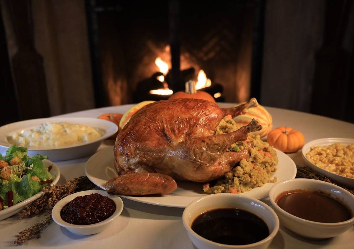 8 Places For Amazing Thanksgiving Food In Vegas