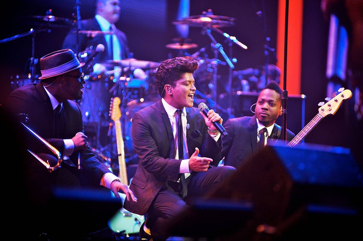 Park Avenue To Soon Be Renamed Bruno Mars Drive