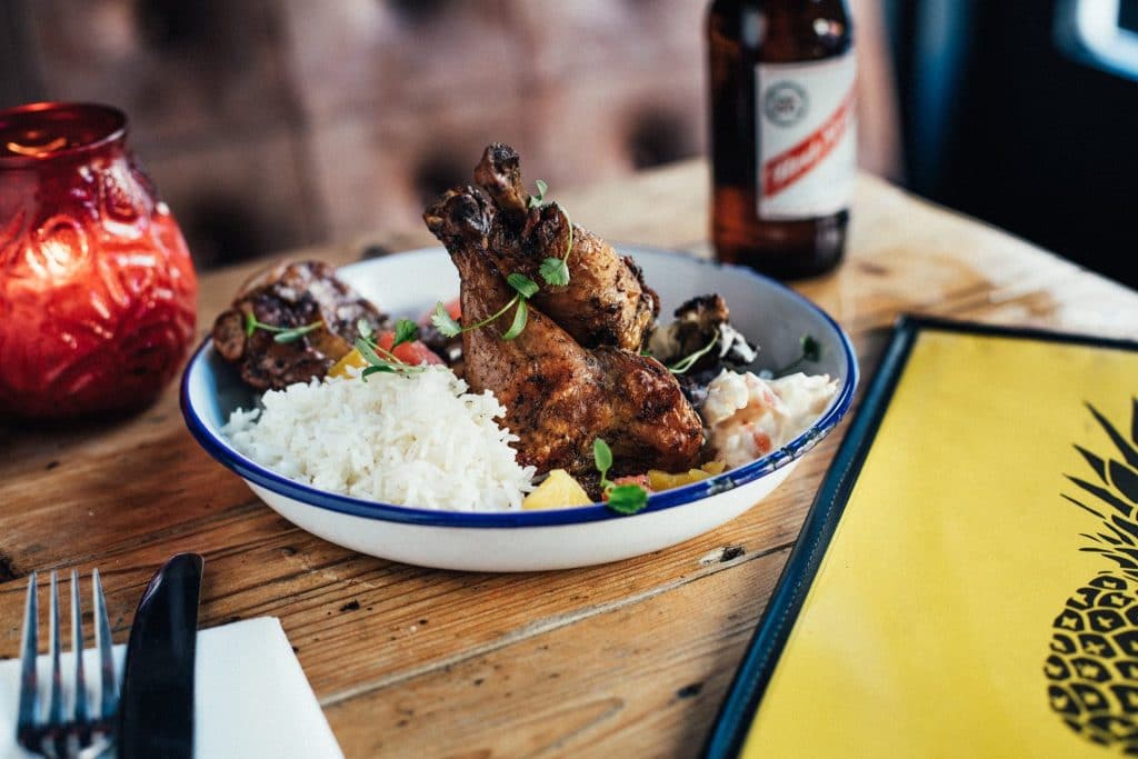 Happy Hours In London: 14 To Really Get Your Drink On