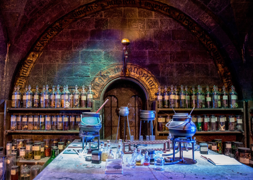 A Huge New Travelling Harry Potter Exhibition Will Begin Touring Next ...