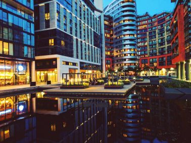 Floating Pocket Park: Paddington's Tranquil Park On The Water