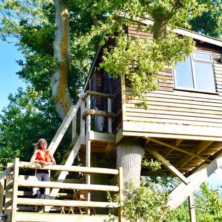 20 Gorgeous Treehouses For Holidays Near London [2019 Guide]