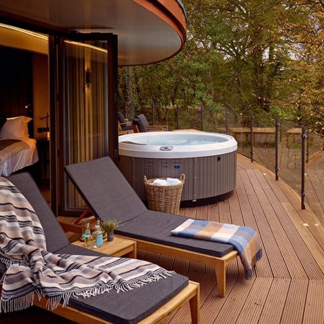 20 Gorgeous Treehouses For Holidays Near London [2019 Guide]