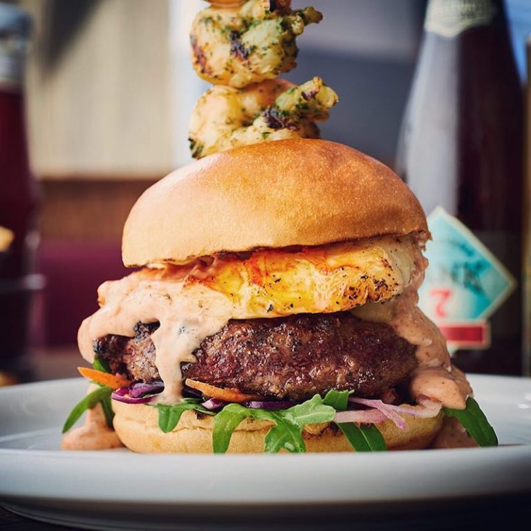 12 Striking Alleys For Bowling In London