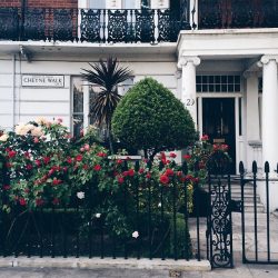 Cheyne Walk: The London Street With All The Famous Faces