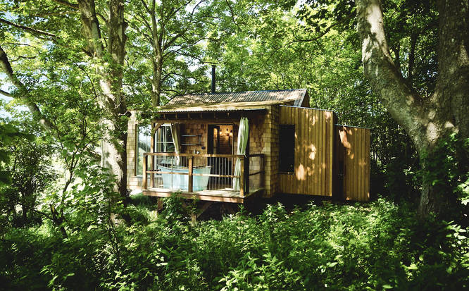 8 Incredible Treehouse Holidays Within 2 Hours Of London