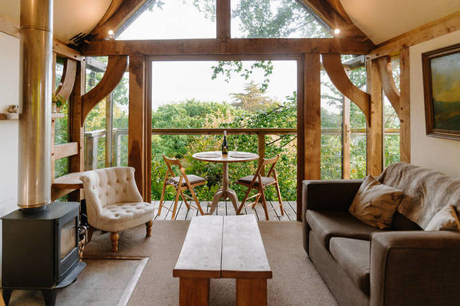 8 Incredible Treehouse Holidays Within 2 Hours Of London
