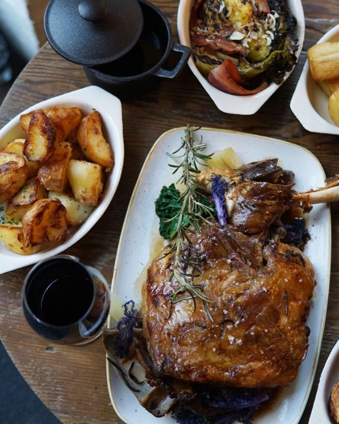 6 Sunday Roasts That Will Make You Wish It Was Sunday Every Day 6-sunday-roasts-that-will-make-you-wish-it-was-sunday-every-day