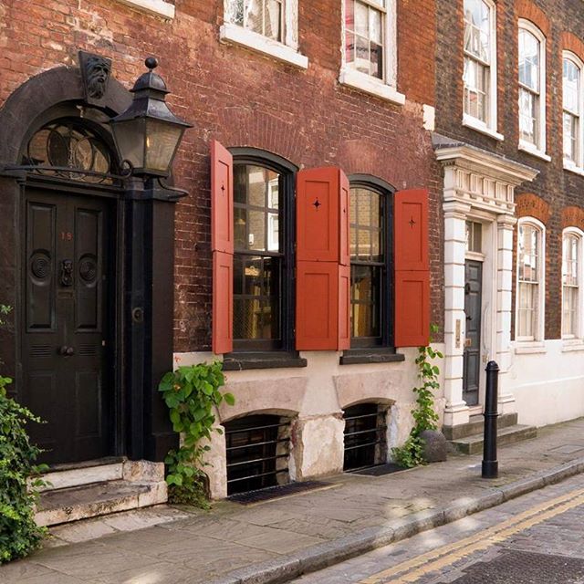 Dennis Severs House: This Spitalfields House Will Take You Back In Time