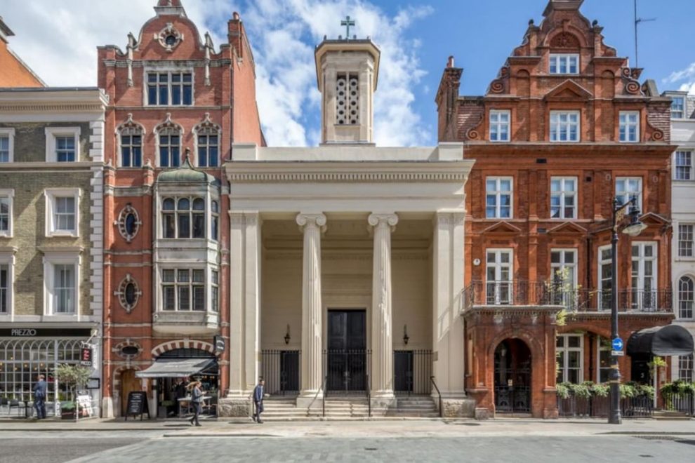 Mercato Mayfair: Gorgeous Food Market In A Restored London Church