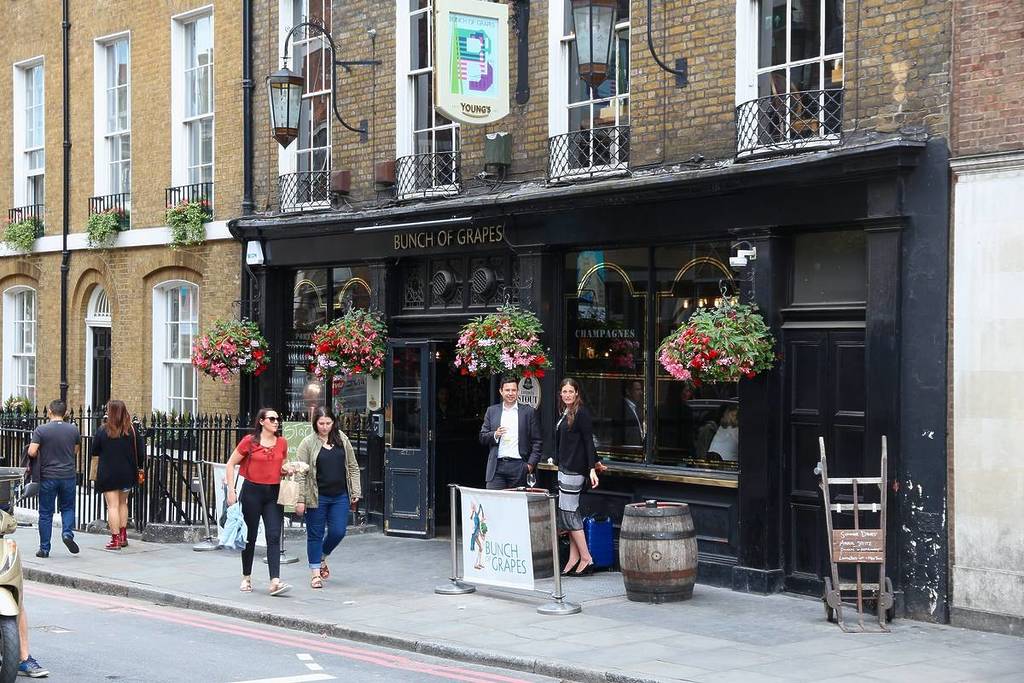 35 London Bridge Pubs And Bars Which Are Lovely For A Drink