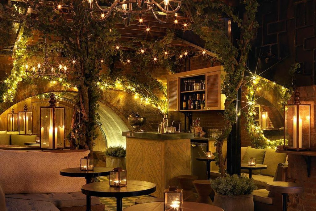 The Bloomsbury Club: This Beautiful Bar Is London's Cosiest Corner For ...