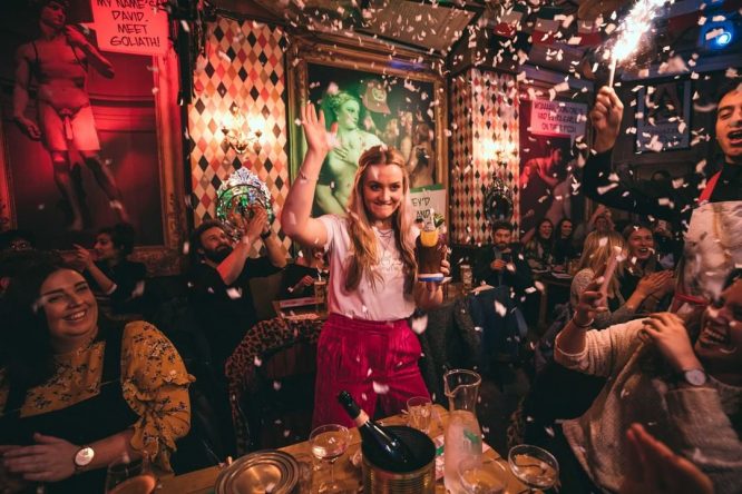 Bunga Bunga: Raucous Italian Restaurant Where The Party Never Stops