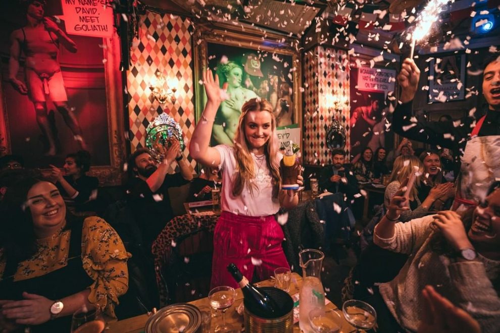 Bunga Bunga: Raucous Italian Restaurant Where The Party Never Stops