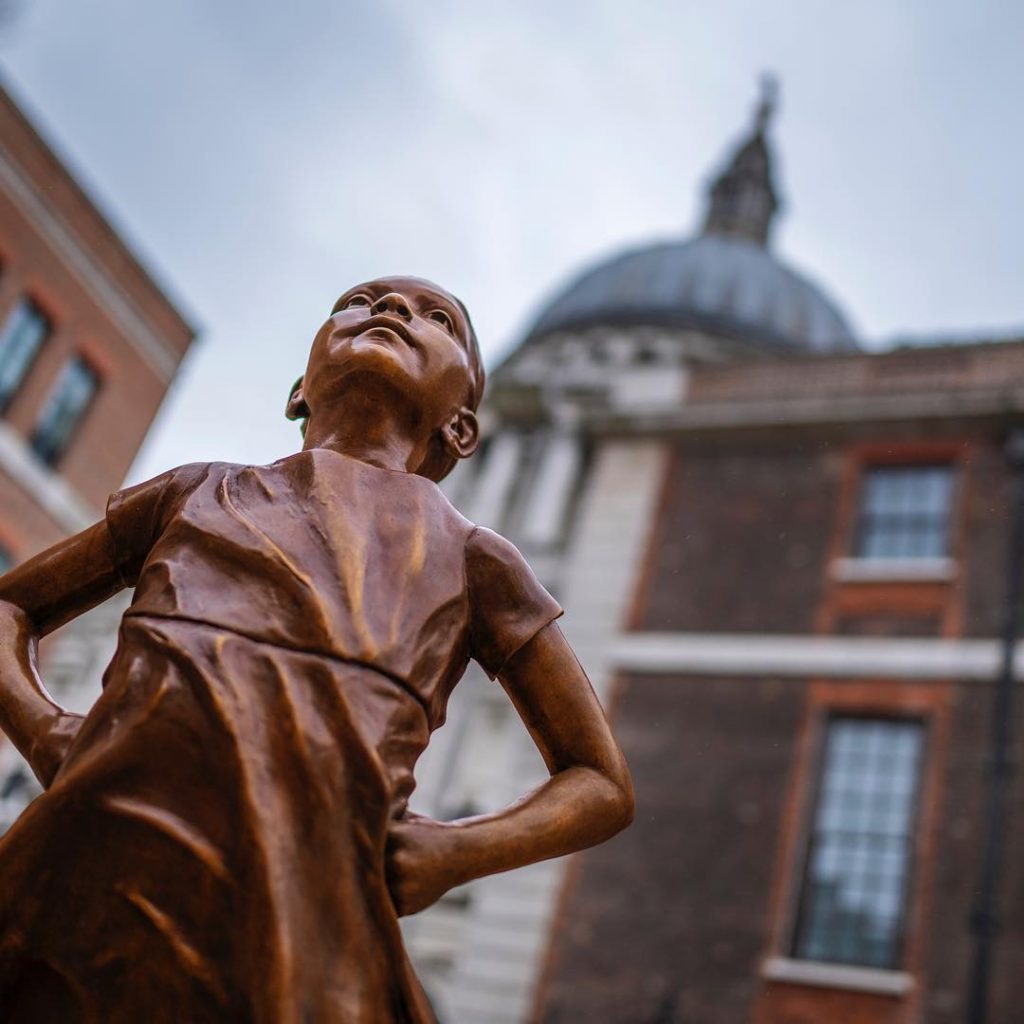 A Powerful Statue Of A 'Fearless Girl' Has Appeared In Paternoster Square